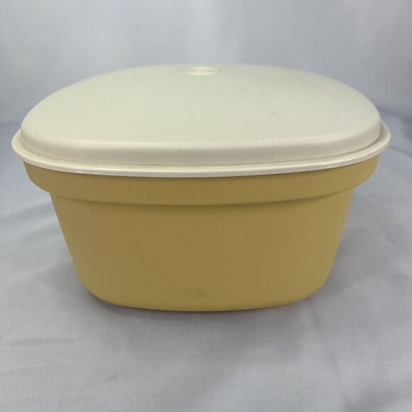 Tupperware | Kitchen | Vintage Tupperware Steam Store 3pc Square ...